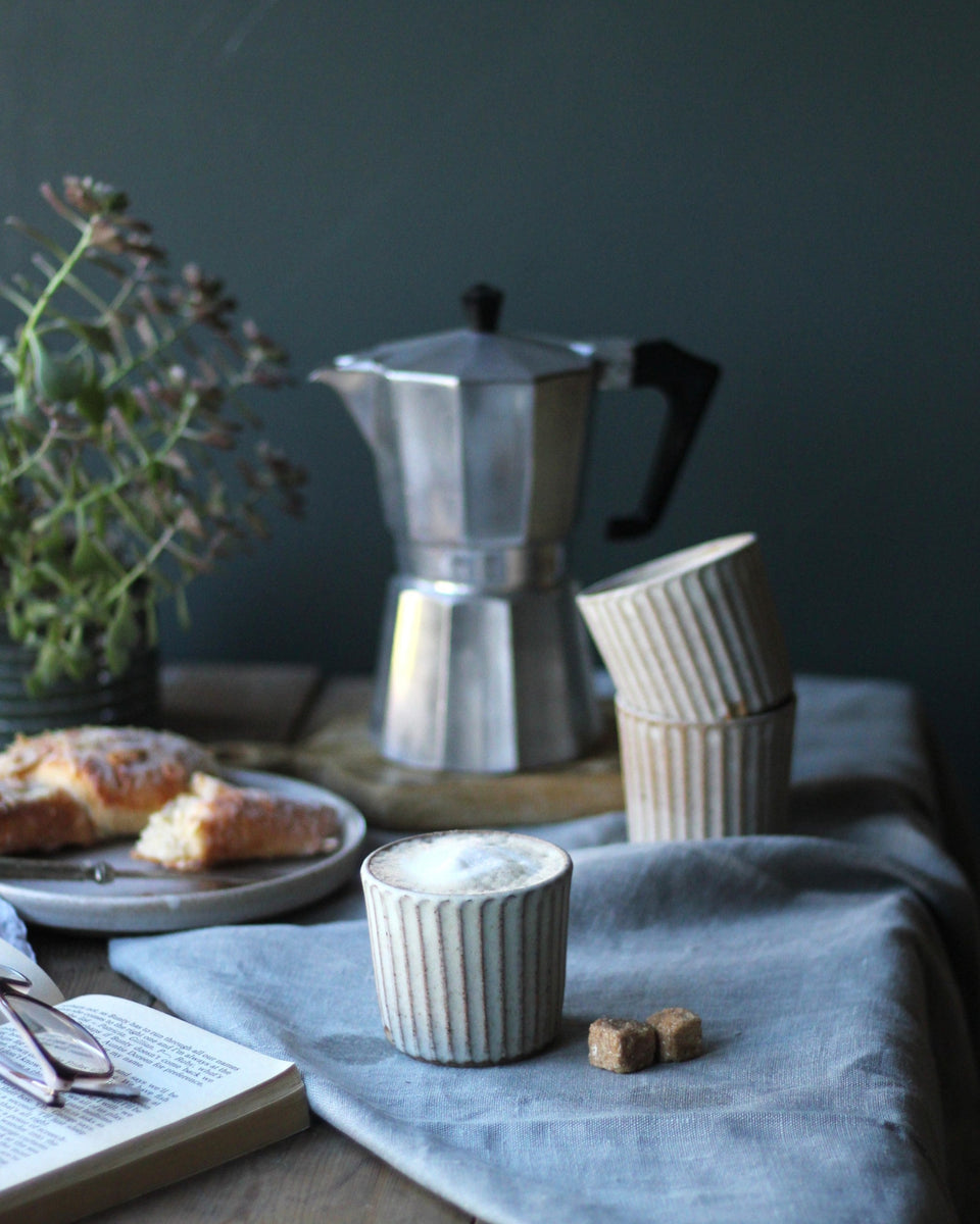 CARVED COFFEE CUP – Hilda Carr Pottery