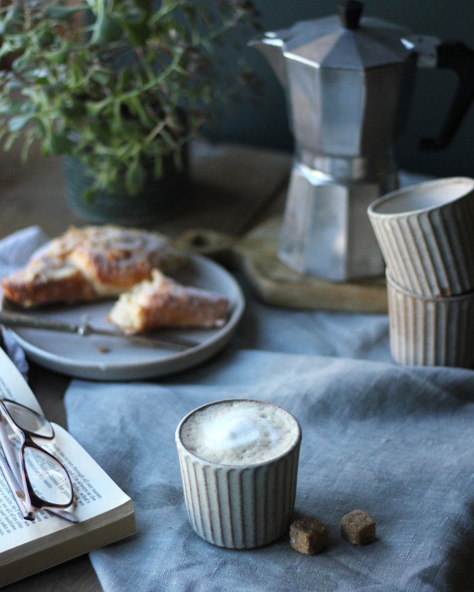 CARVED COFFEE CUP – Hilda Carr Pottery
