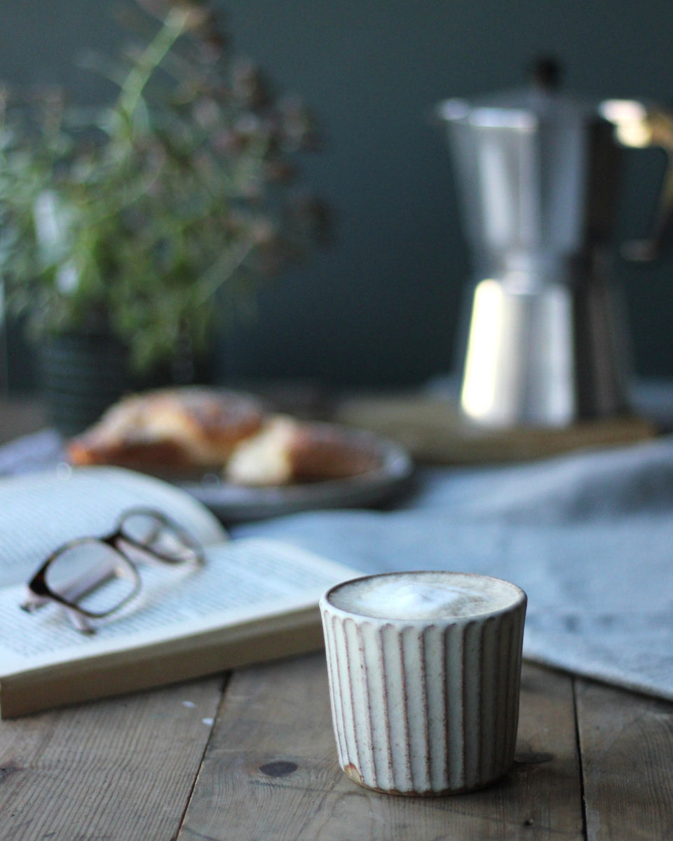 CARVED COFFEE CUP – Hilda Carr Pottery